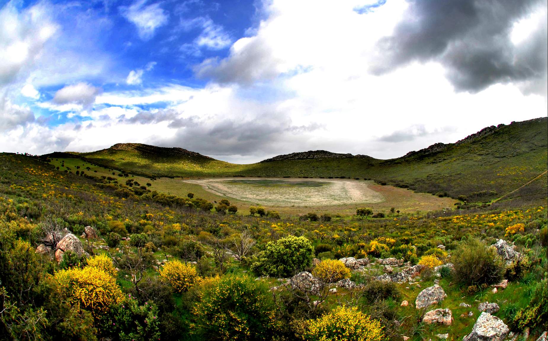 Valle de Alcudia y Sierra Madrona